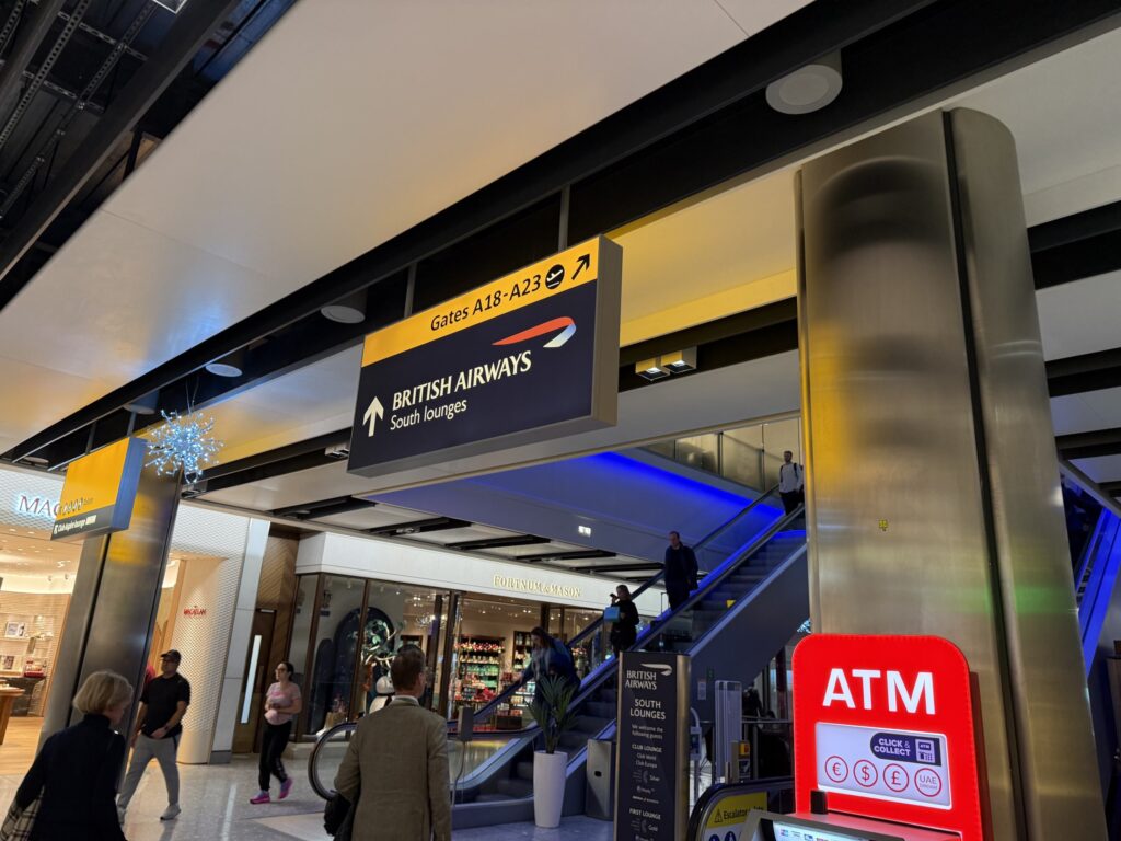 Heathrow BA North Lounge Review: Crowds & Tips